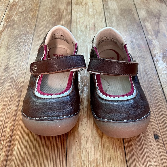 Stride Rite | Shoes | Stride Rite Brown Leather Mary Janes | Poshmark